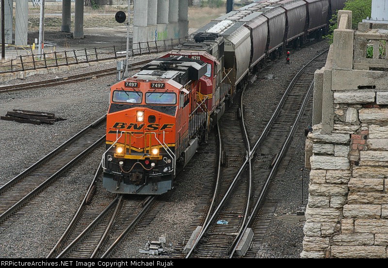 BNSF 7497